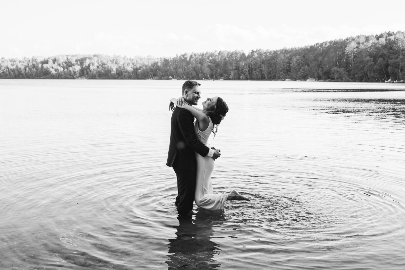 How to Decide What Size Wedding is Right For You ...