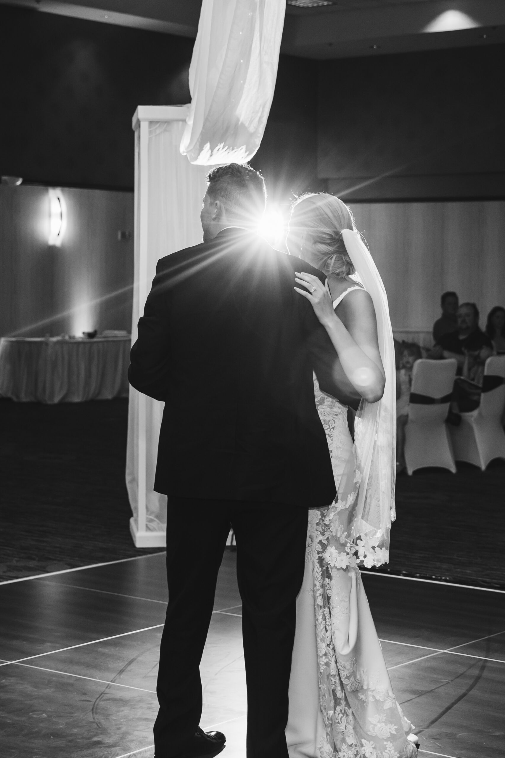 How to Decide What Size Wedding is Right For You ...